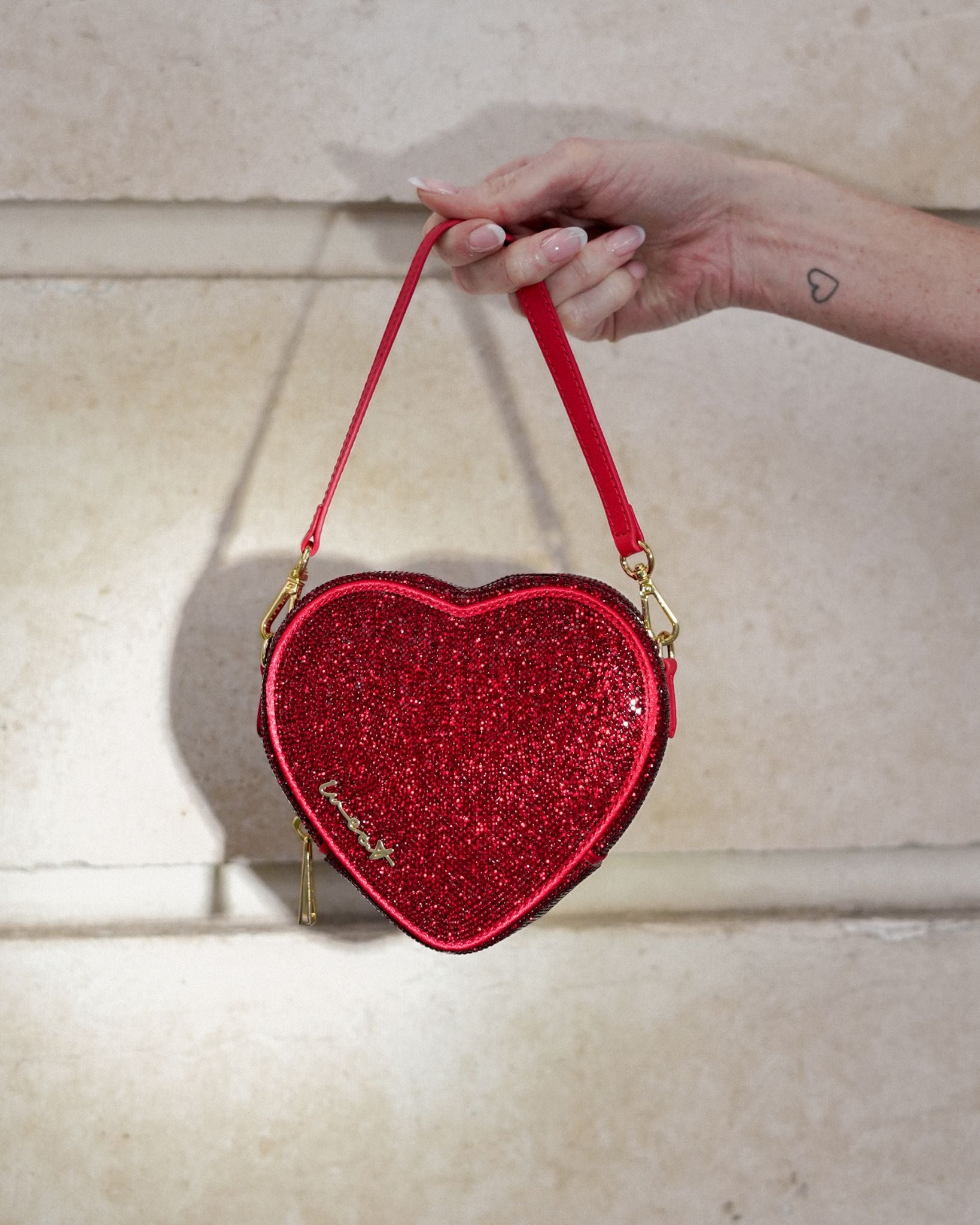 New In – WEAT-STUDIO